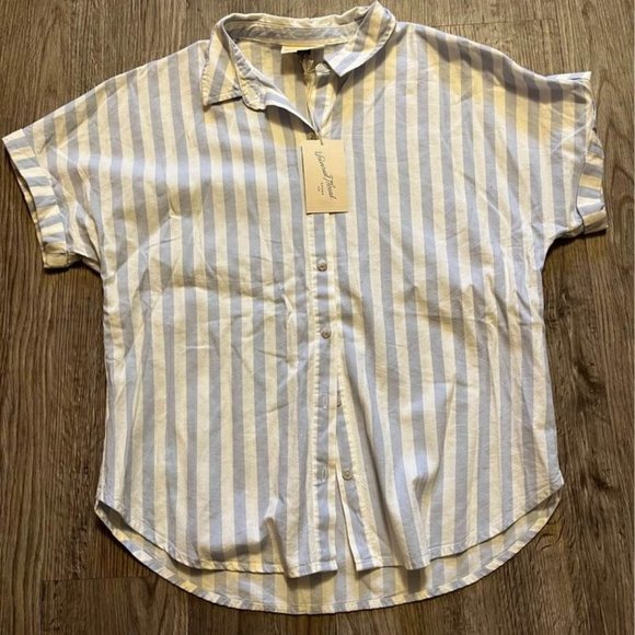 Target | Tops | Womens Top Size Small Target Universal Thread Brand New ...